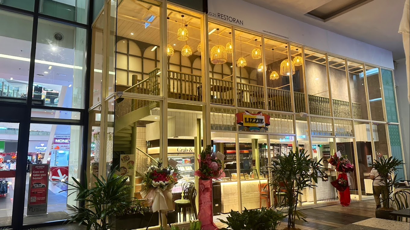 Lizzie by Lisette's Cafe - NUSENTRAL