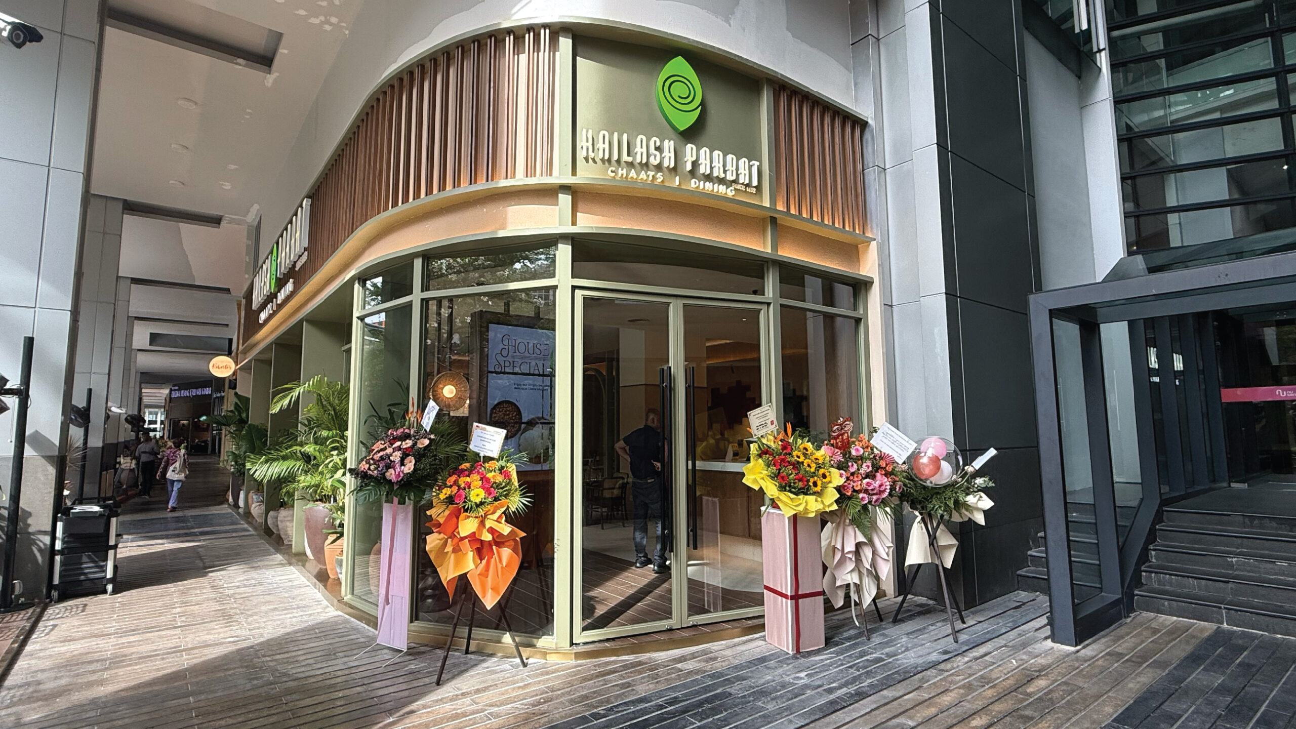 Kailash Parbat - NUSENTRAL